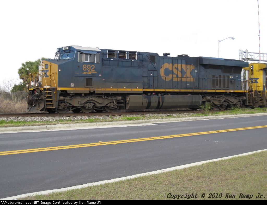 CSX #892